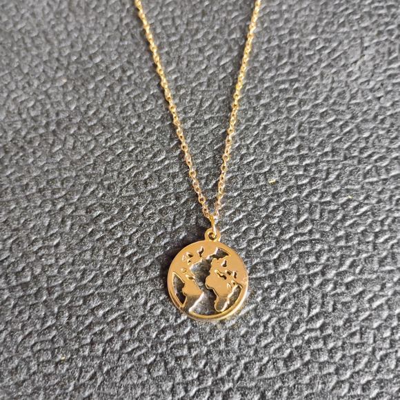 Jewelry | Gold World Map Pendant Necklace | Poshmark